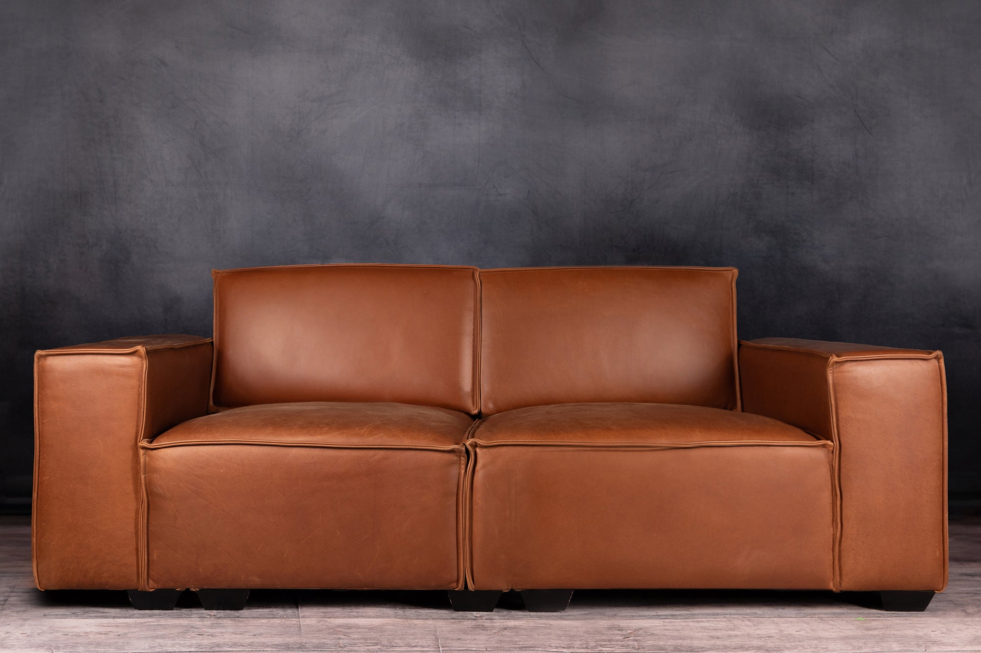 Commander Leather Loveseat