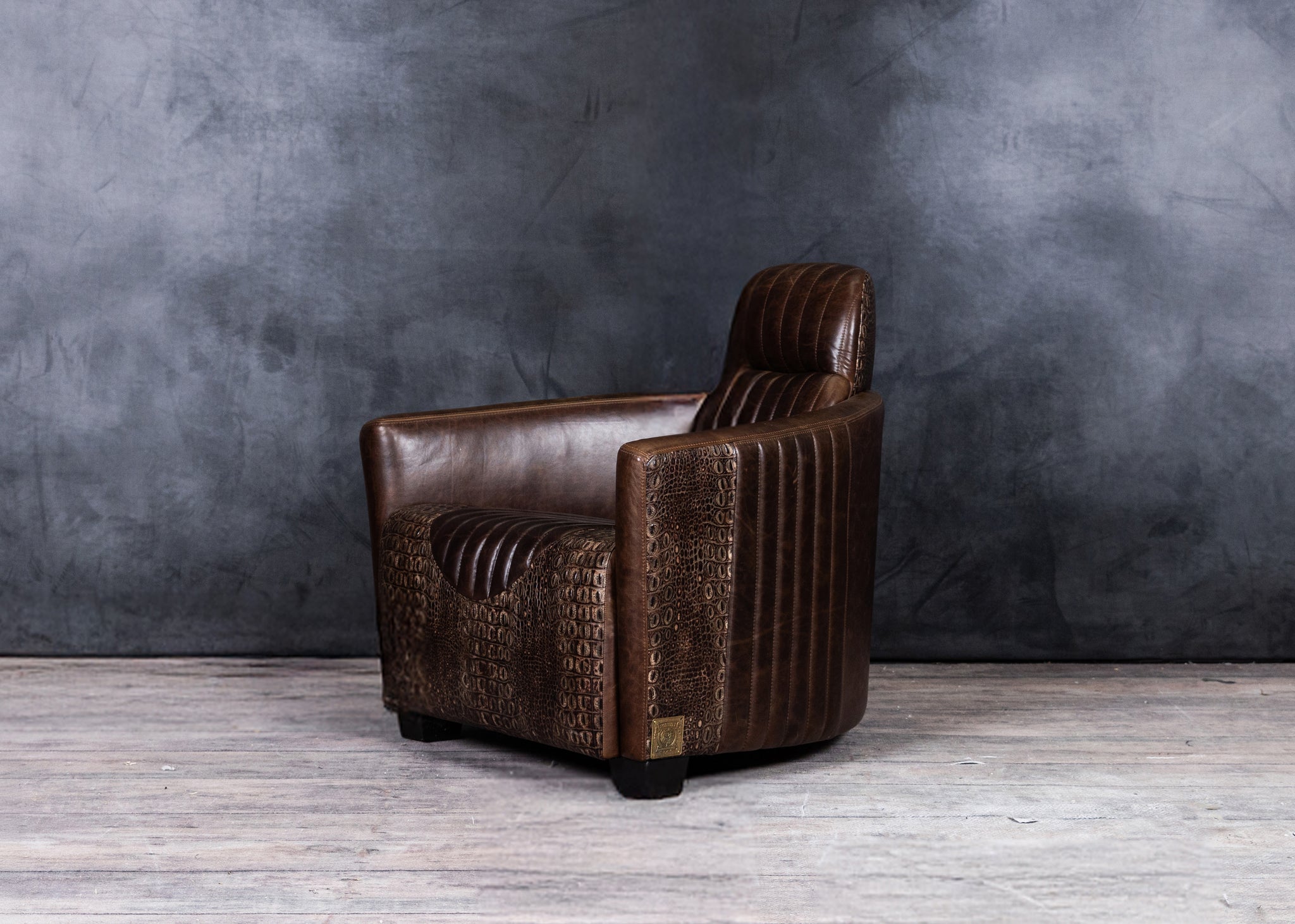 AVIATOR LEATHER CHAIR