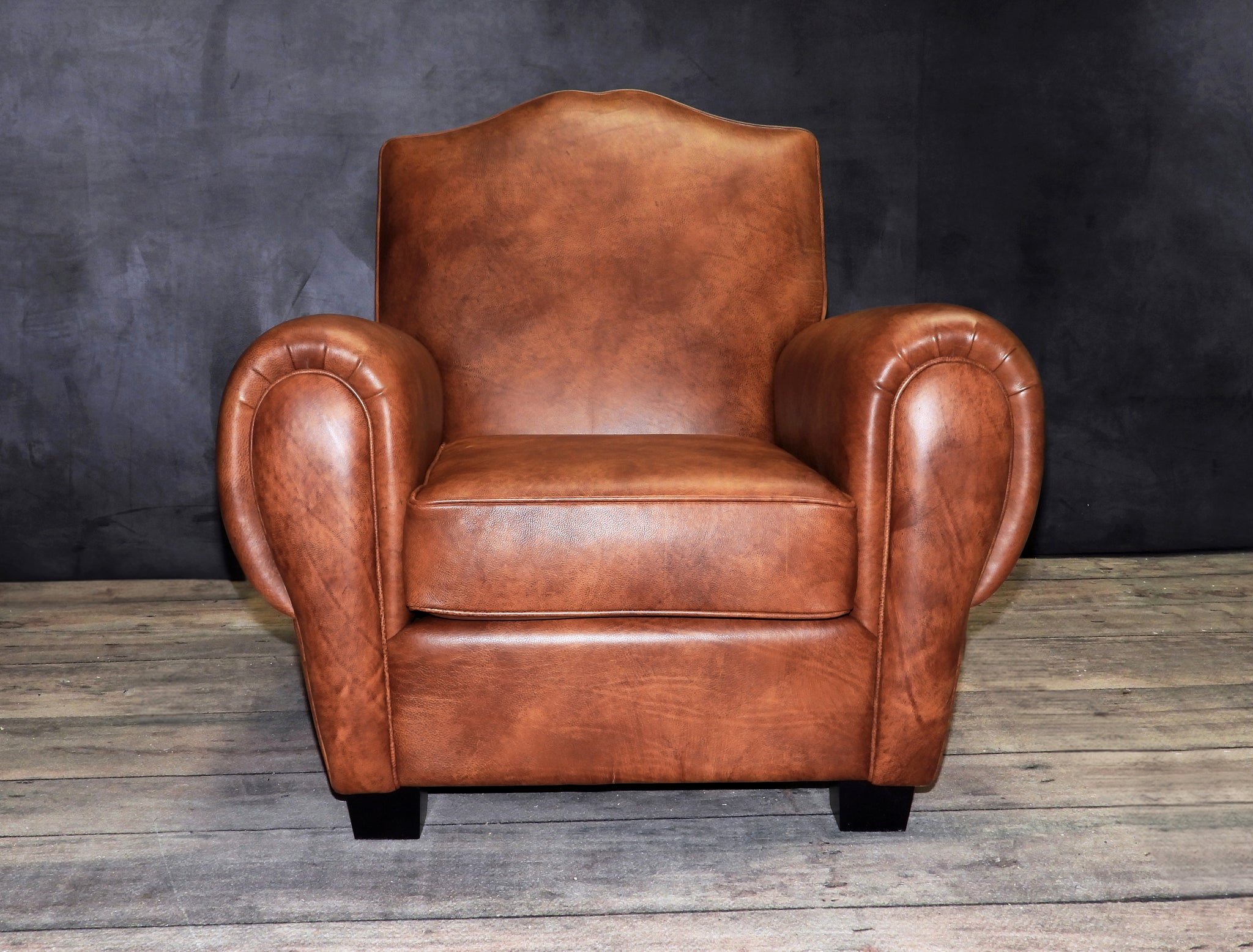 MOUSTACHE LEATHER CIGAR CHAIR